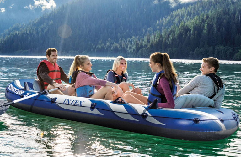 A Complete Guide to Dinghy Boats: All You Need to Know!