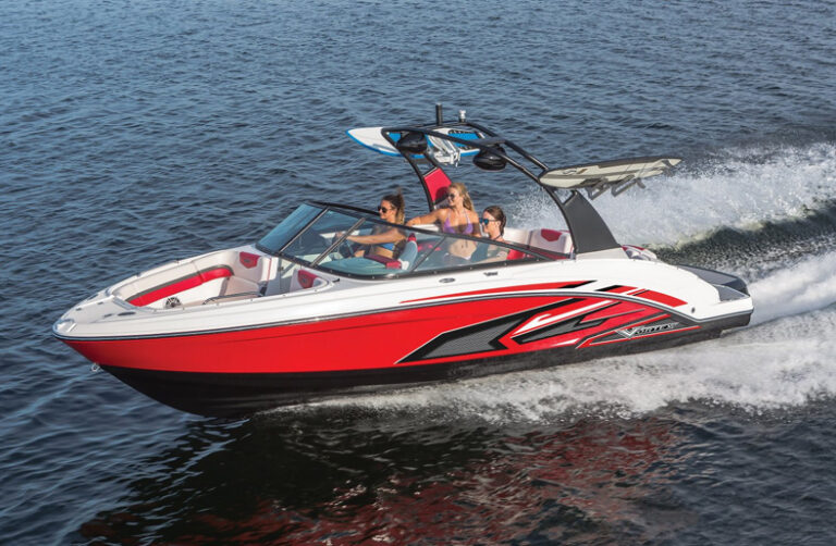 A Complete Guide to Jet Boats: All You Need to Know!