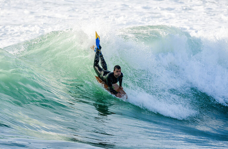 How to Bodyboard: A Simple & Quick Guide to Get You Started ASAP